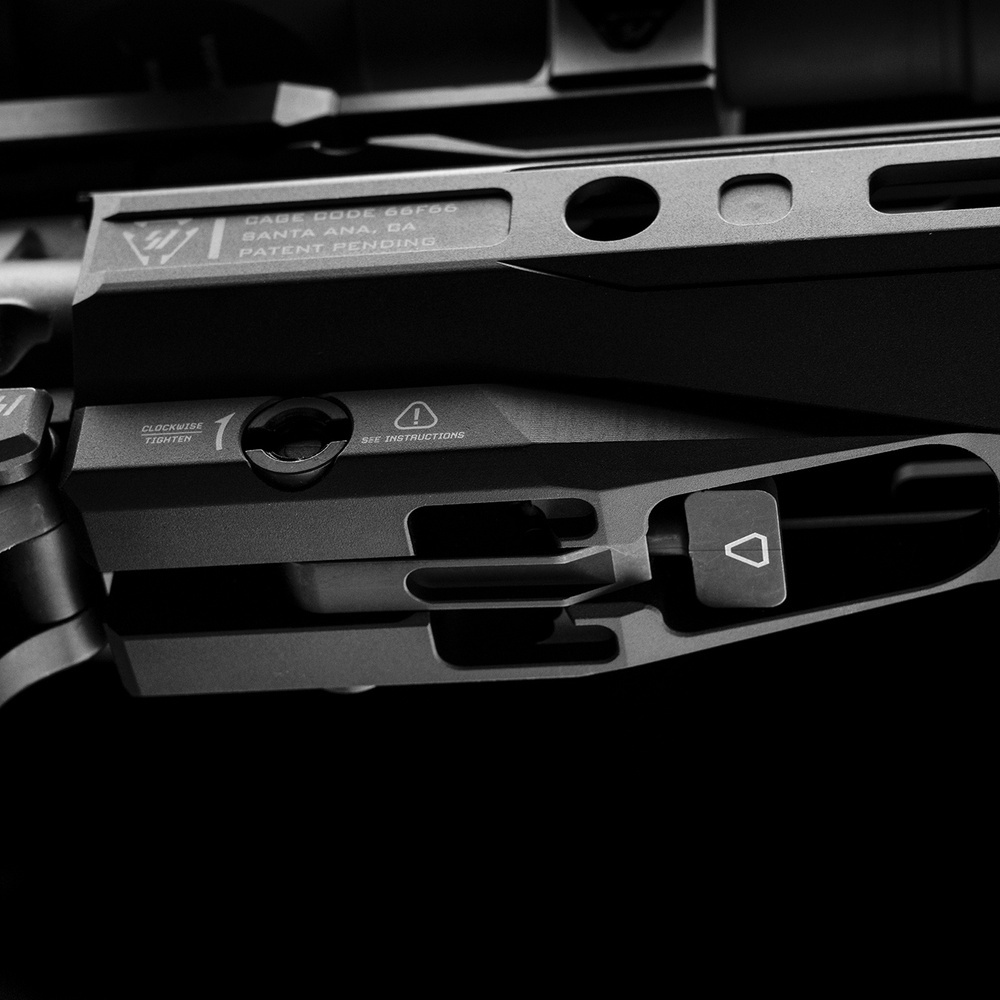 Strike Industries - Aluminium Handguard Gridlok LITE 15" - AR-15 ...